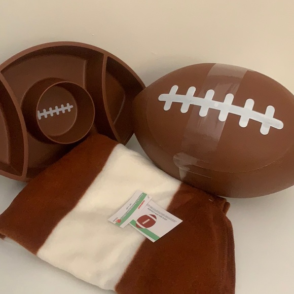 Target | Kitchen | Football Target Bullseye Bundle Set Brand New | Poshmark